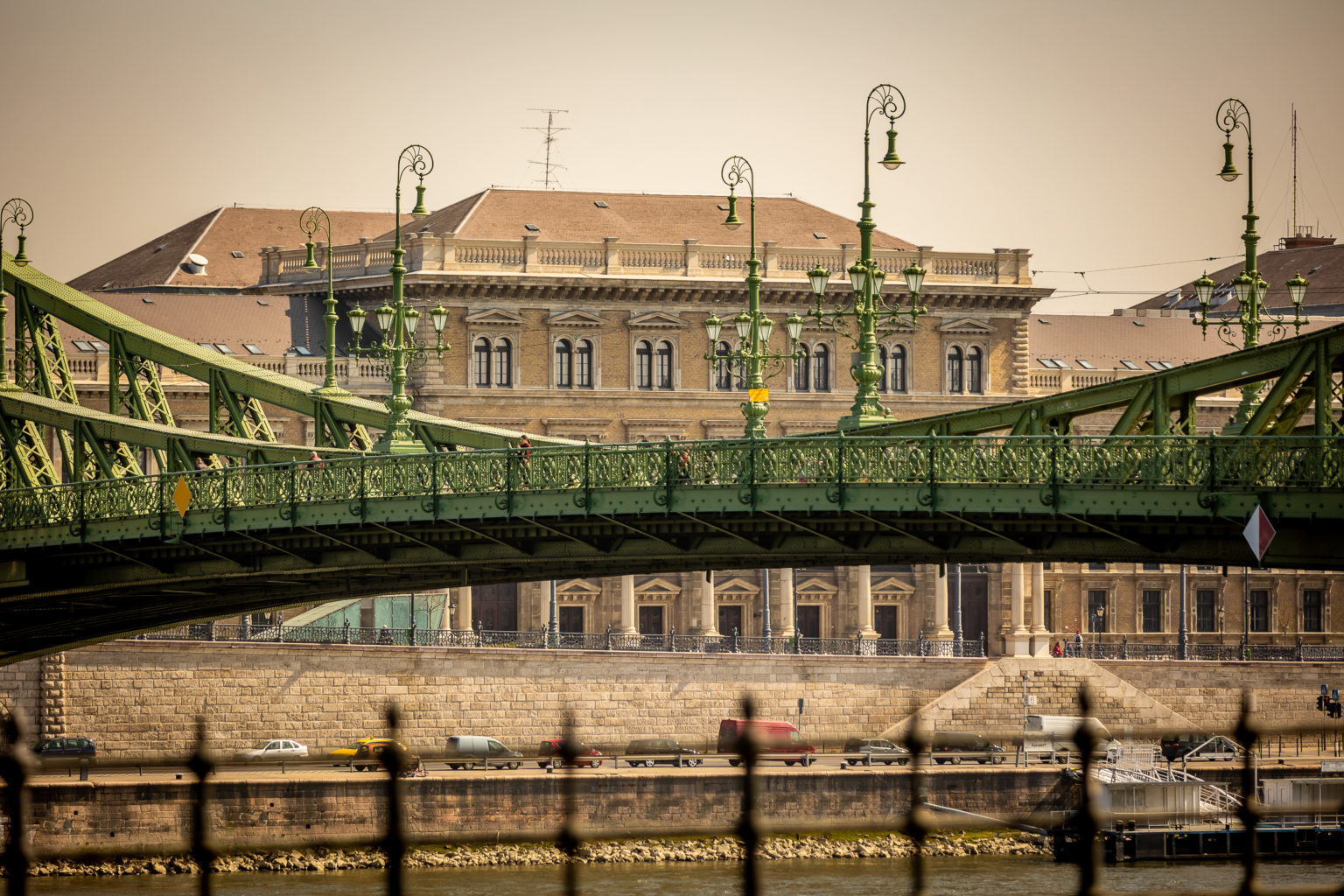 Budapesti Corvinus Egyetem - Budapesti Corvinus Egyetem