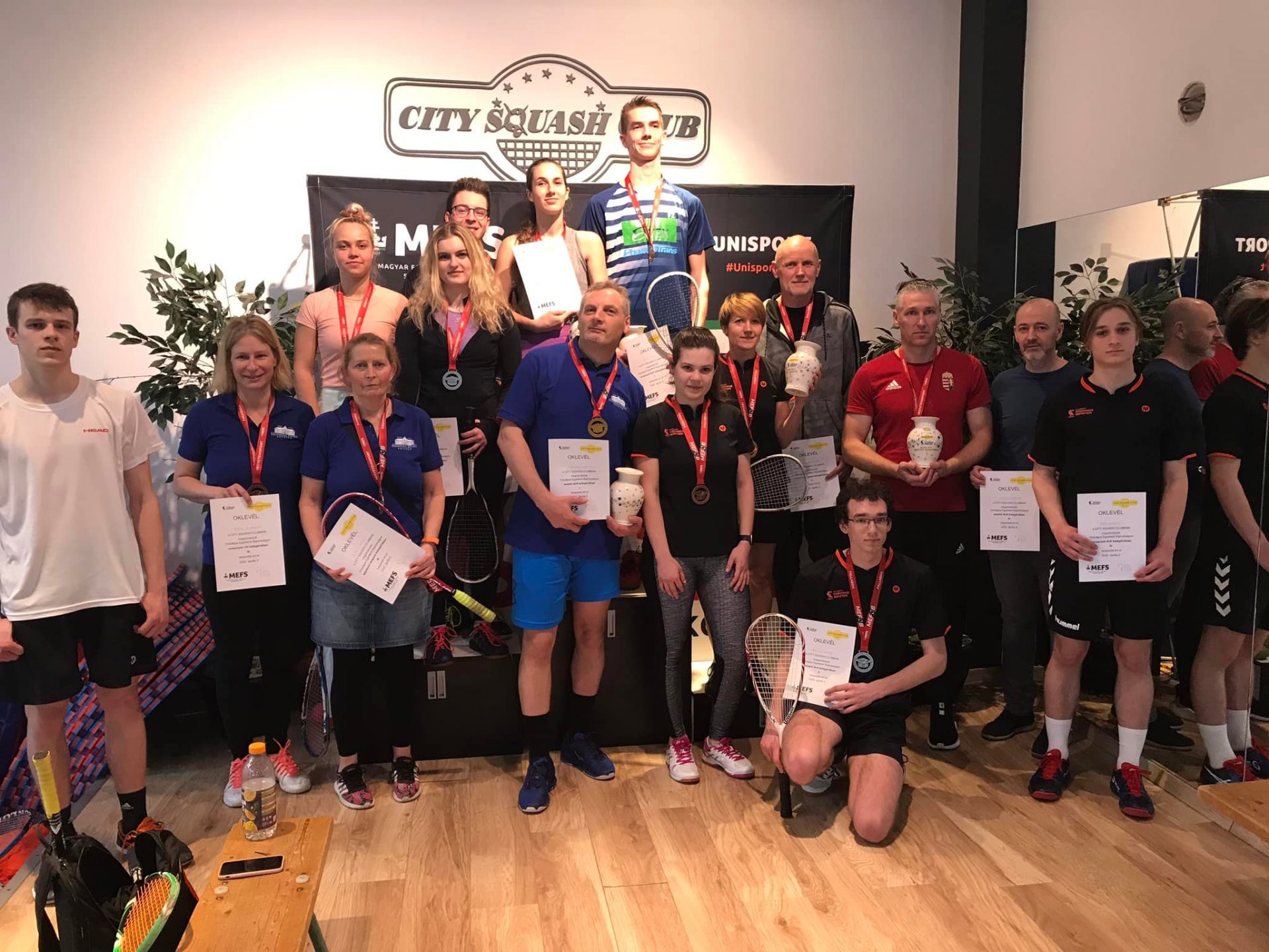 Népes mezőny és remek mérkőzések az idei fallabda MEFOB-on - Budapesti ...