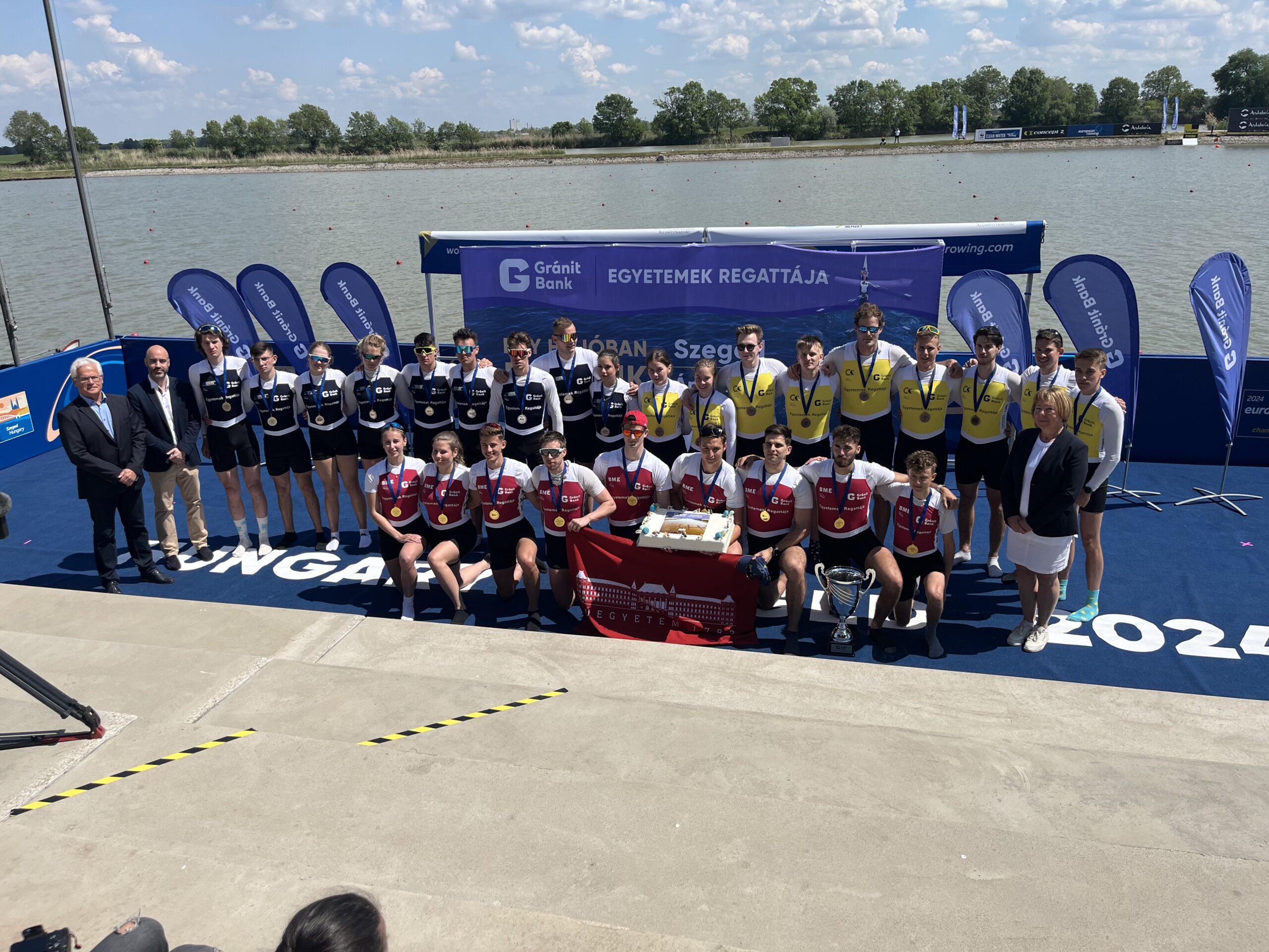 Our rowing team won the bronze medal at the University Regatta ...