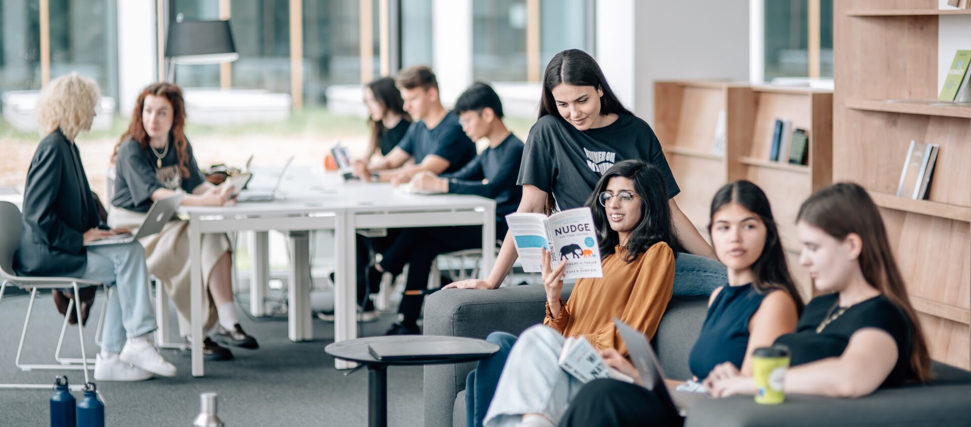 Course Registration and Semester Beginning Guide - Corvinus University ...